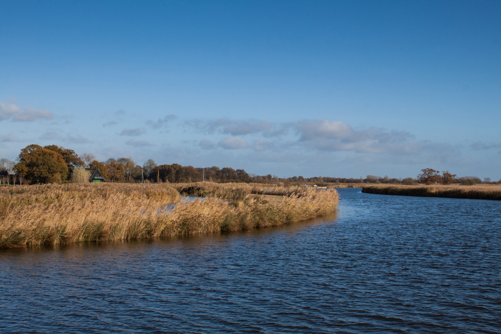 Enjoy the broads in its stunning winter cloak | Norfolk Broads Direct