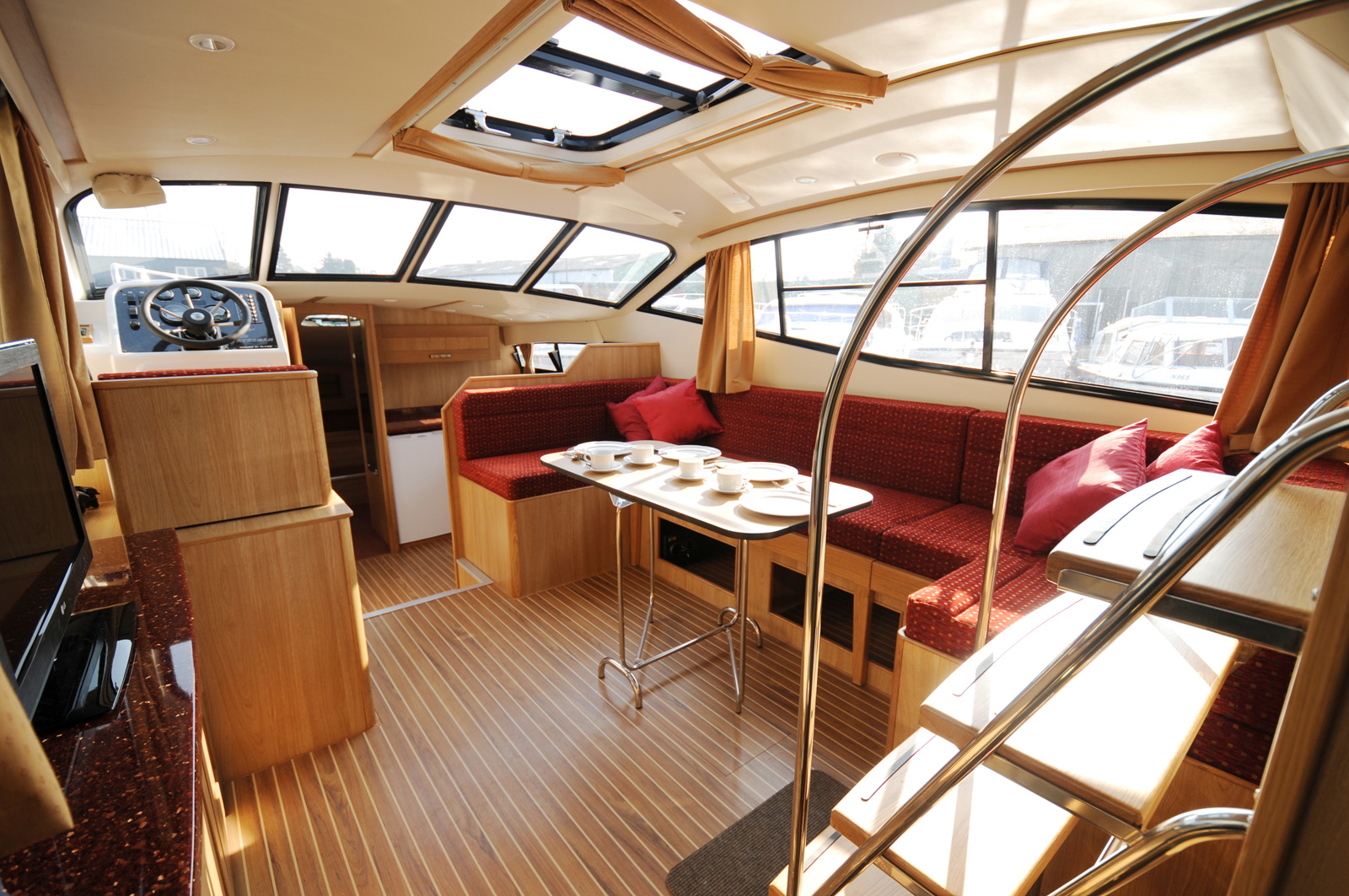 Norfolk Broads Holiday Gallery | Norfolk Broads Direct