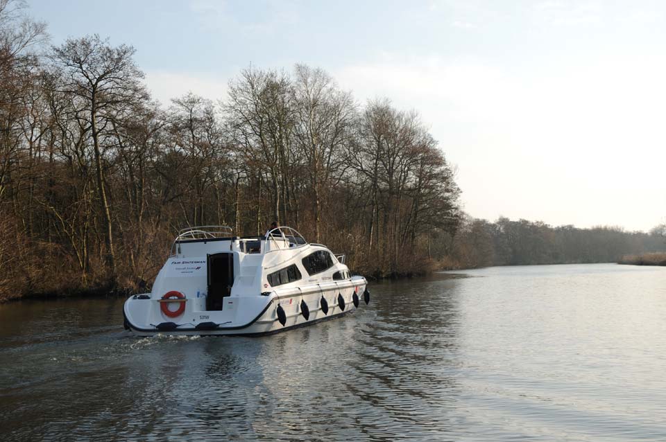 Norfolk Broads Holiday Gallery | Norfolk Broads Direct