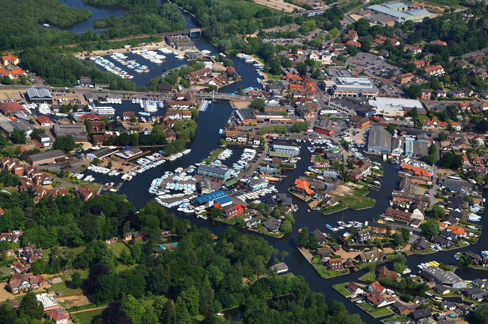 Norfolk Broads Holiday Gallery | Norfolk Broads Direct