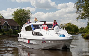 Fair Admiral Boating Holidays | Norfolk Broads Direct
