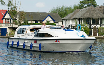 Boat Hire on the Norfolk Broads | Norfolk Broads Direct